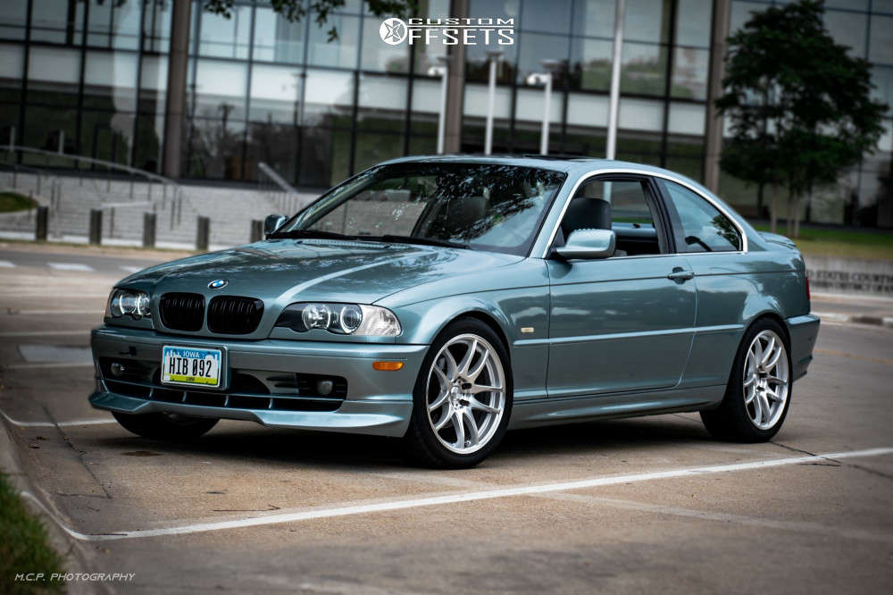 2003 BMW 325Ci Wheel Offset Flush Stock | 1945428 | Custom Offsets