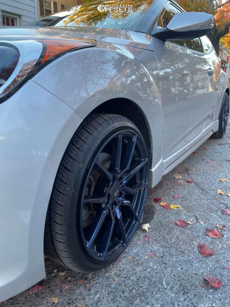 2013 Hyundai Veloster with 18x8.5 35 Option Lab R716 and 215/35R18 ...