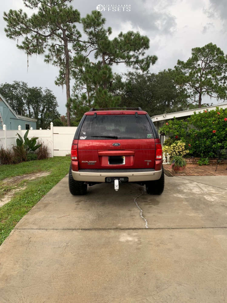 2004 Ford Explorer with 20x12 -44 DX4 Skull and 33/12.5R20 Atturo Tire ...