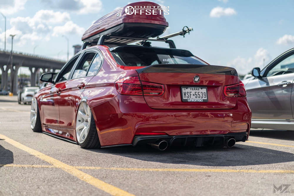 2013 BMW 328i Wheel Offset Flush Air Suspension | 1949346 | Custom Offsets