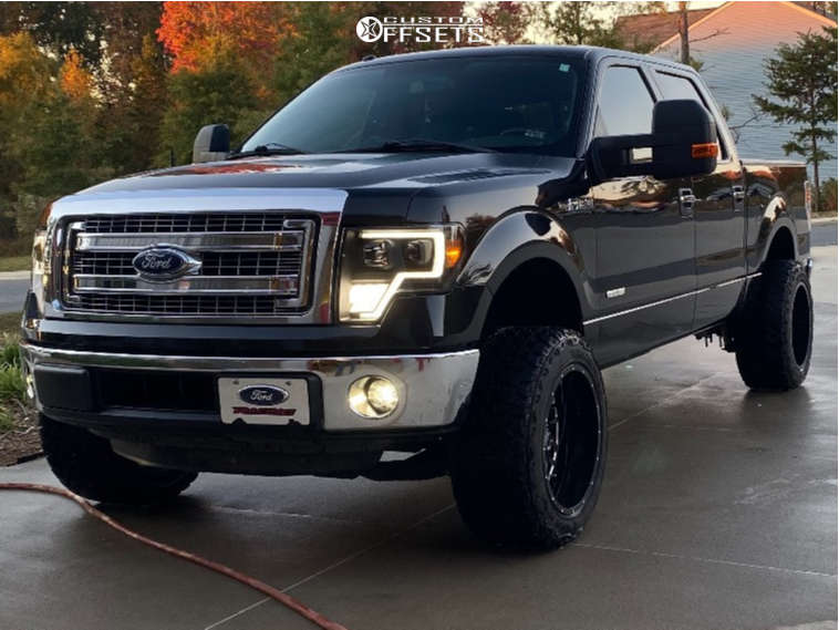 2014 Ford F-150 with 20x12 -51 Hardrock Destroyer and 33/12.5R20 Venom ...