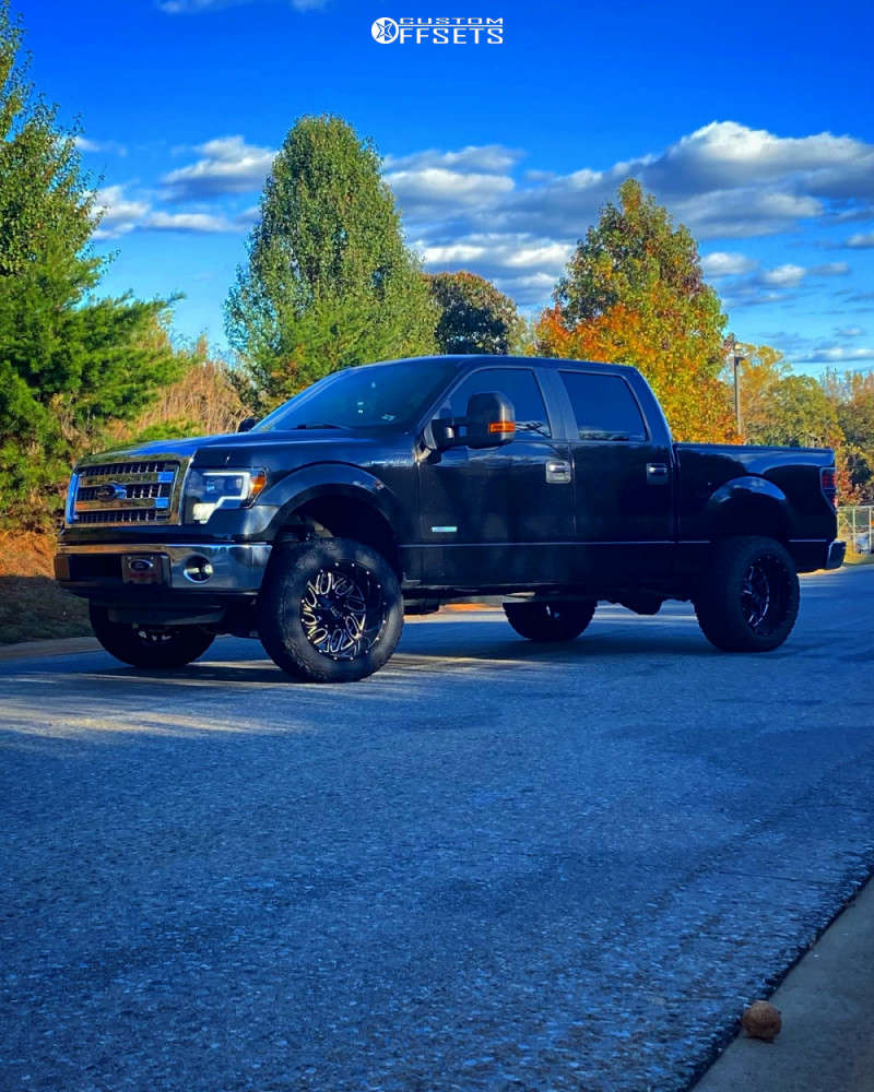 2014 Ford F-150 with 20x12 -51 Hardrock Destroyer and 33/12.5R20 Venom ...