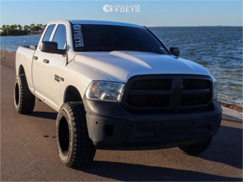 2014 Ram 1500 with 20x12 -51 Hardrock Overdrive and 35/12.5R20 Achilles ...