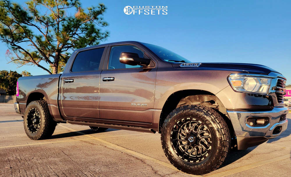 2019 Ram 1500 with 20x10 -25 TIS 544BM and 35/12.5R20 Toyo Tires Open ...