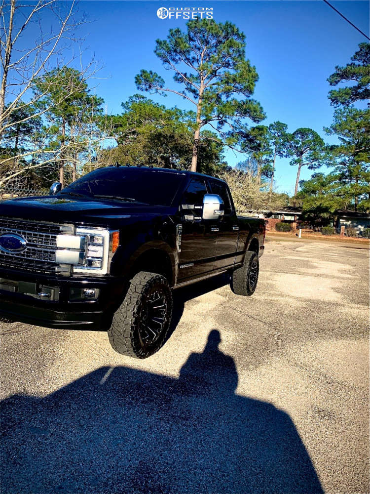 2019 Ford F-250 Super Duty with 20x10 -24 Fuel Assault D546 and 35/12 ...