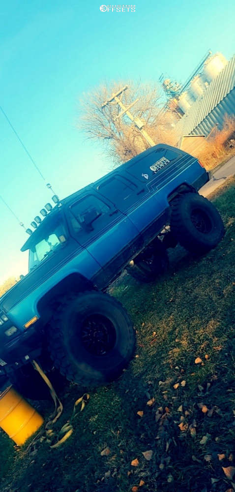 1991 Chevrolet R2500 Suburban with 20x12 -44 American Offroad Renegade ...
