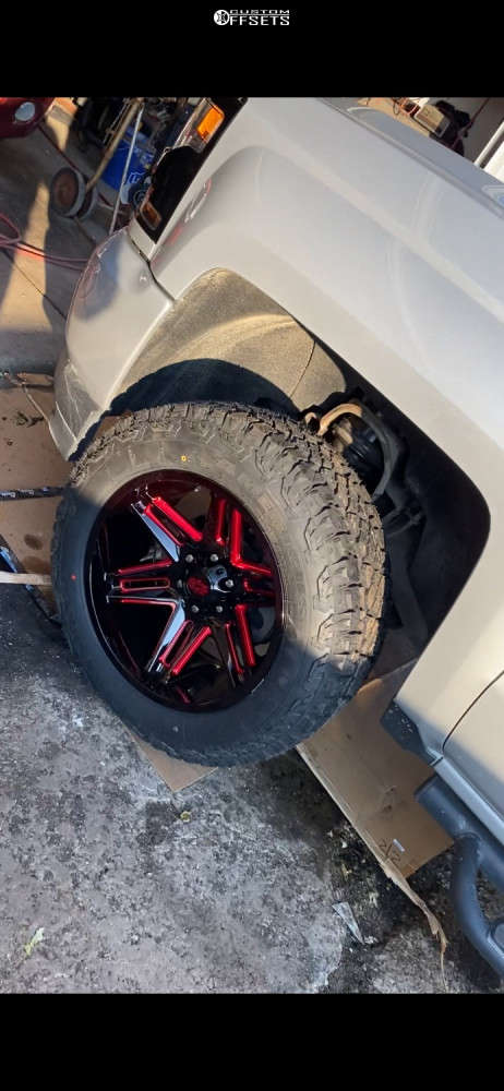 2018 Chevrolet Silverado 1500 with 20x10 -25 Vision Razor and 33/10 ...