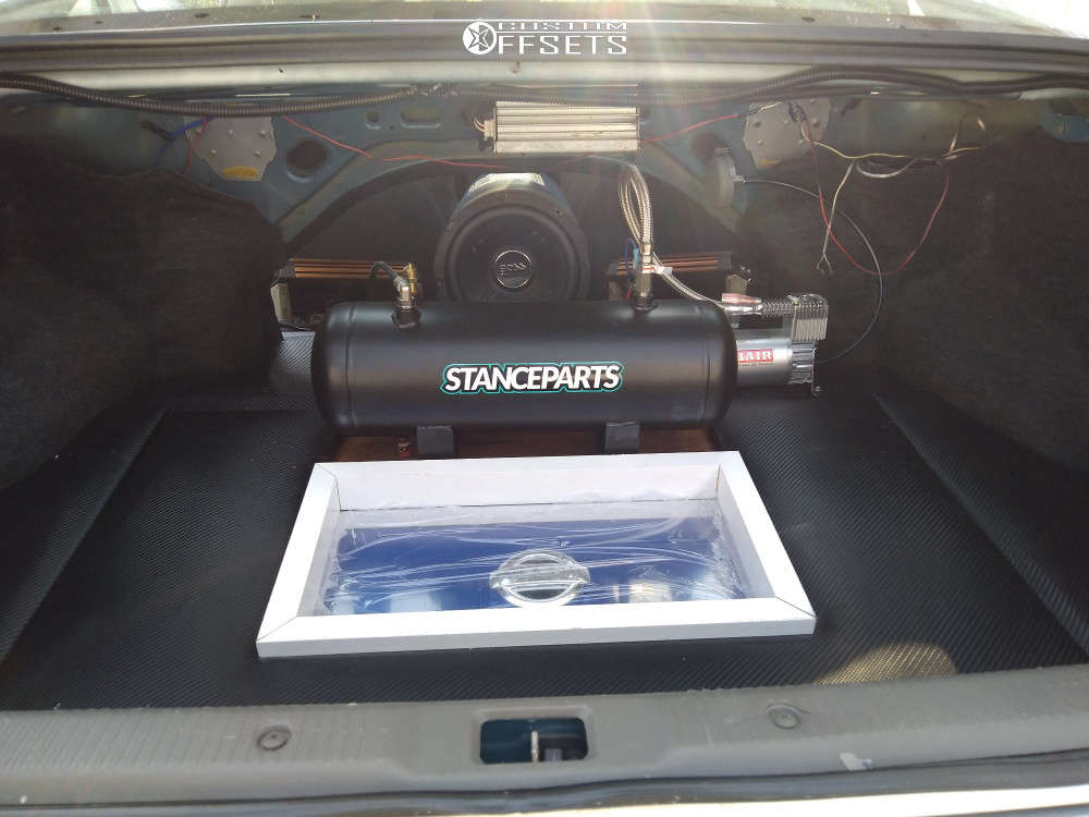 2003 Nissan Sentra with 17x9 25 JNC 010 and 215/45R17 Vercelli Strada ...