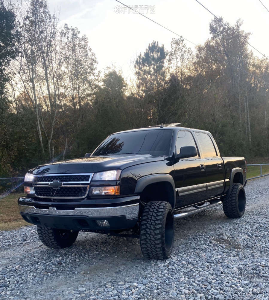 2006 Chevrolet Silverado 1500 with 22x12 -44 Hostile Predator and 33/12 ...
