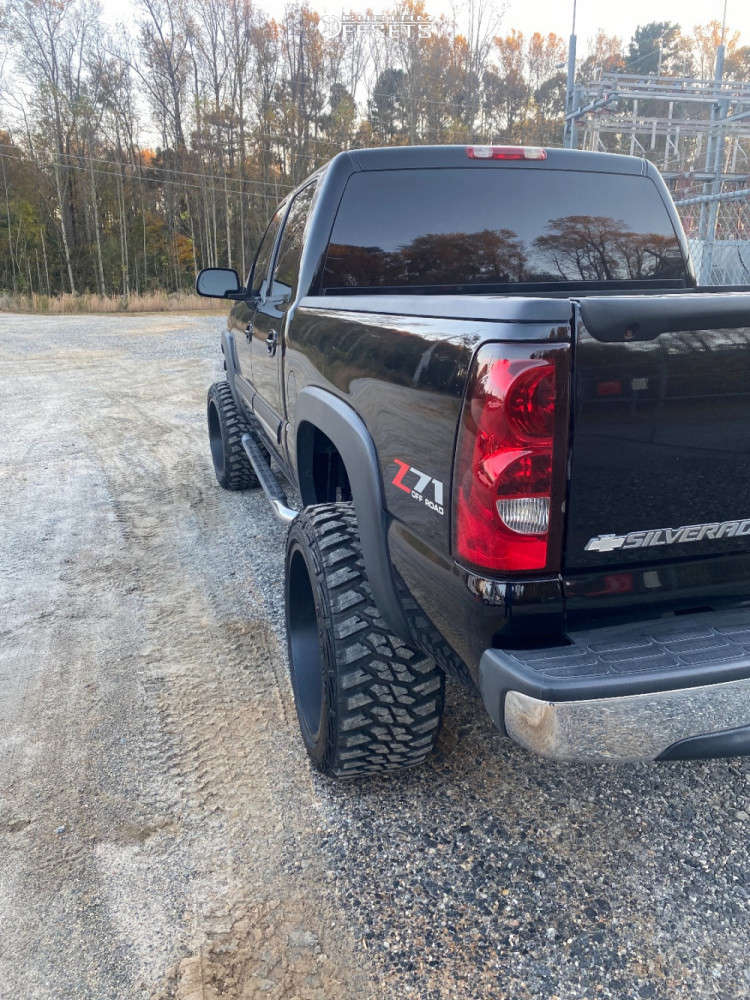 2006 Chevrolet Silverado 1500 with 22x12 -44 Hostile Predator and 33/12 ...