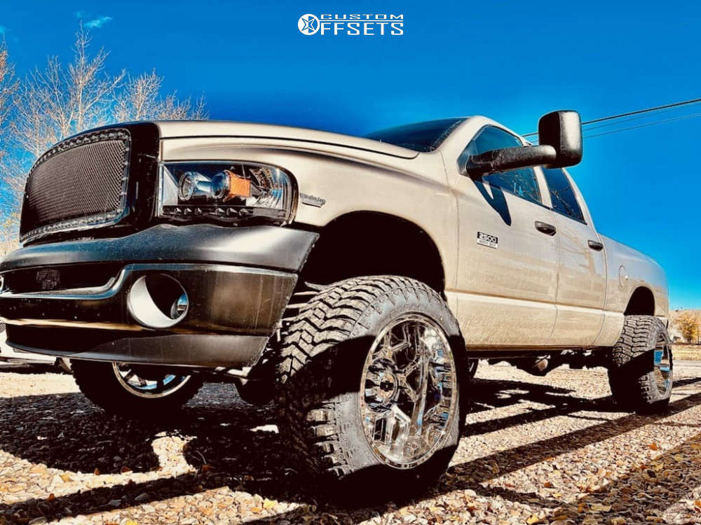 2005 Dodge Ram 2500 with 20x12 -51 Vision Sliver 360 and 33/12.5R20 ...