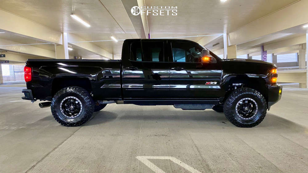 2019 Chevrolet Silverado 2500 HD with 18x9 20 Fuel Trophy and 37/12.5R18 Nitto Trail Grappler ...