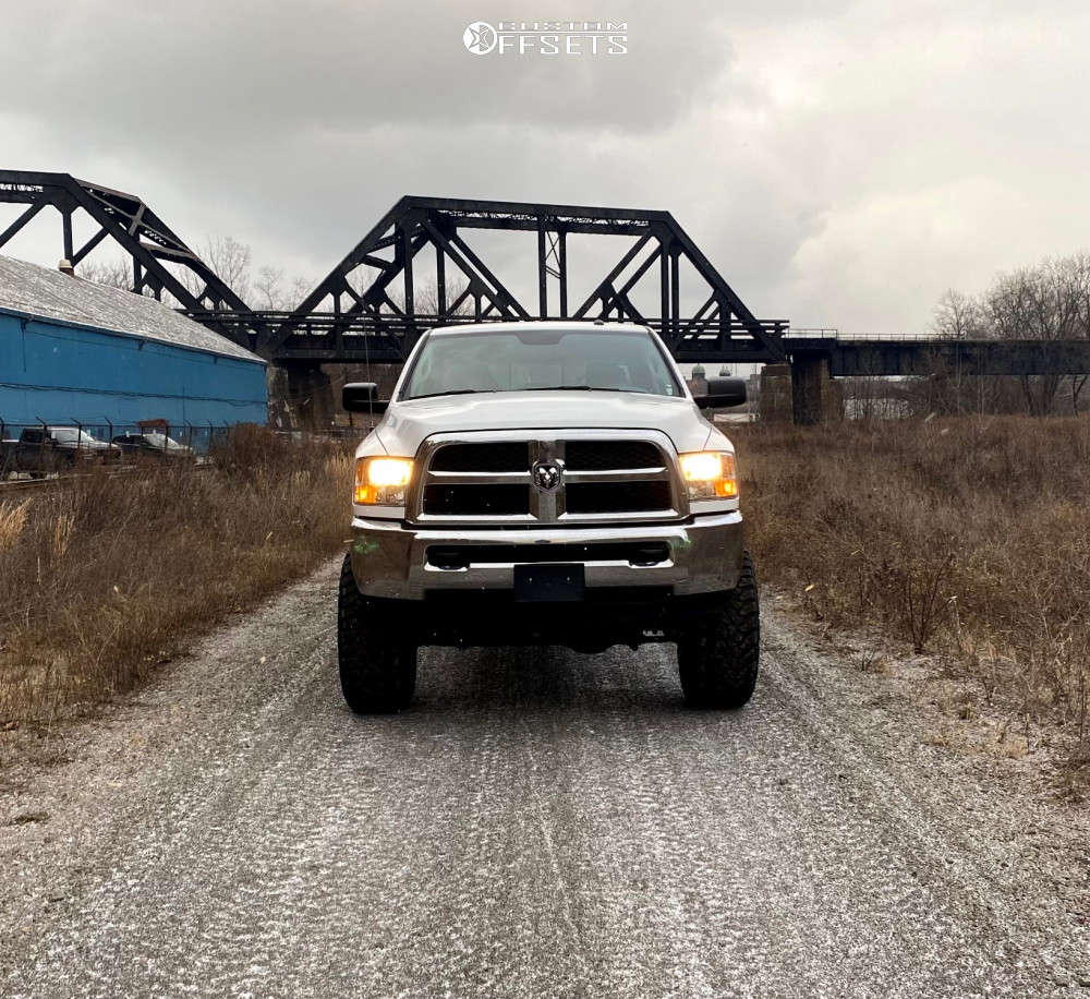 2018 Ram 2500 with 17x8.5 0 Method Nv and 37/13.5R17 Toyo Tires Open ...