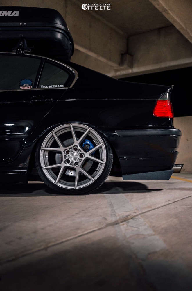 2003 BMW 330xi with 19x10 40 Rotiform Kps and 225/35R19 Venom Power ...