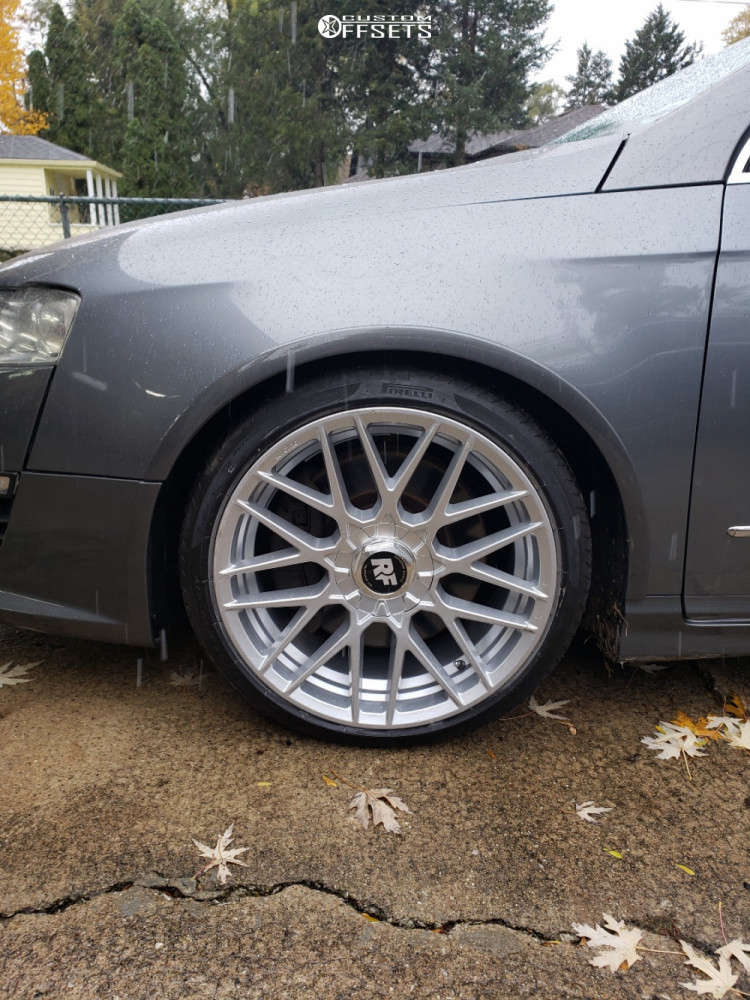 2007 Volkswagen Passat with 19x8.5 35 Rotiform Rse and 235/35R19 ...