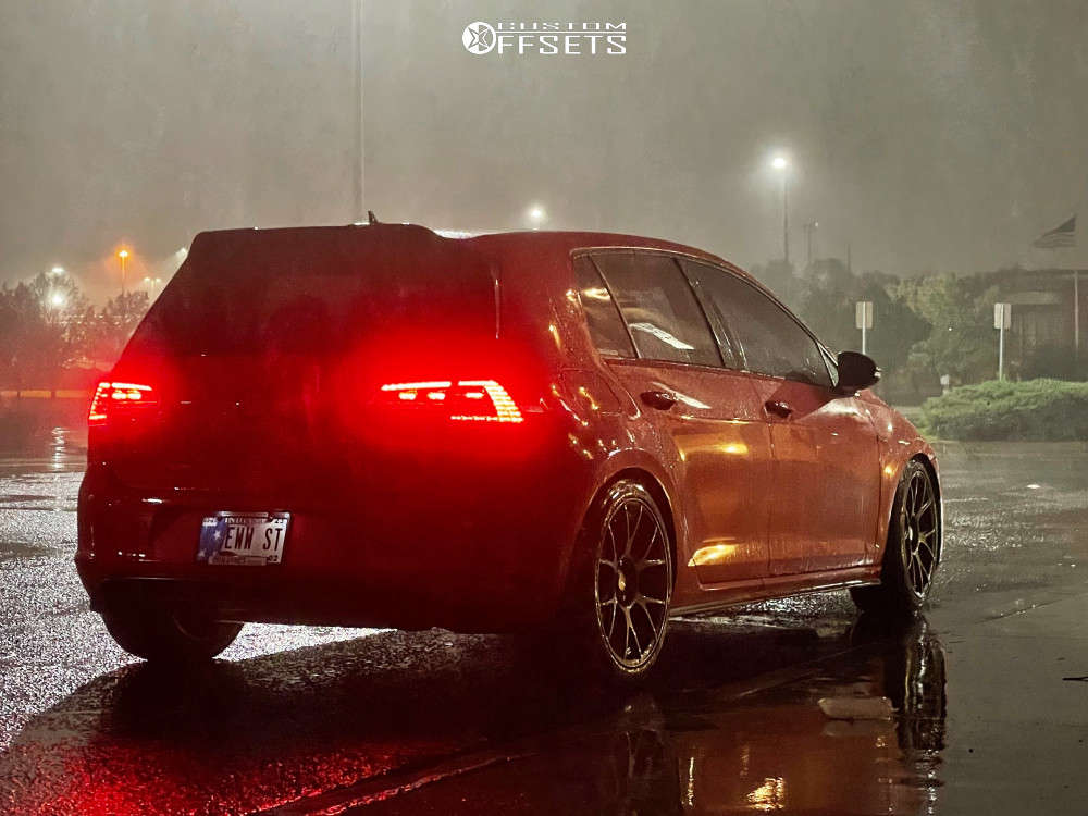 2016 Volkswagen GTI Wheel Offset Nearly Flush Coilovers | 1960297 ...