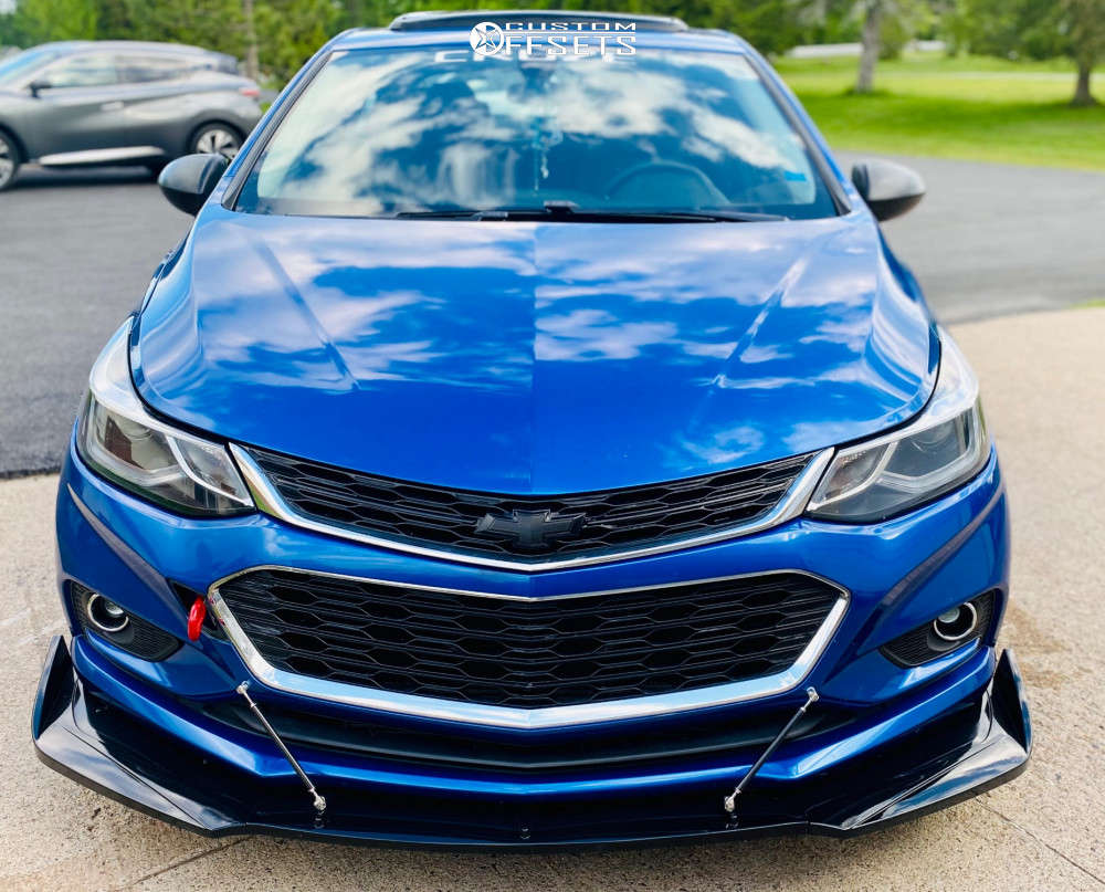 2017 Chevrolet Cruze with 18x9.5 30 Fast Wheels Aristo and 255/35R18 ...