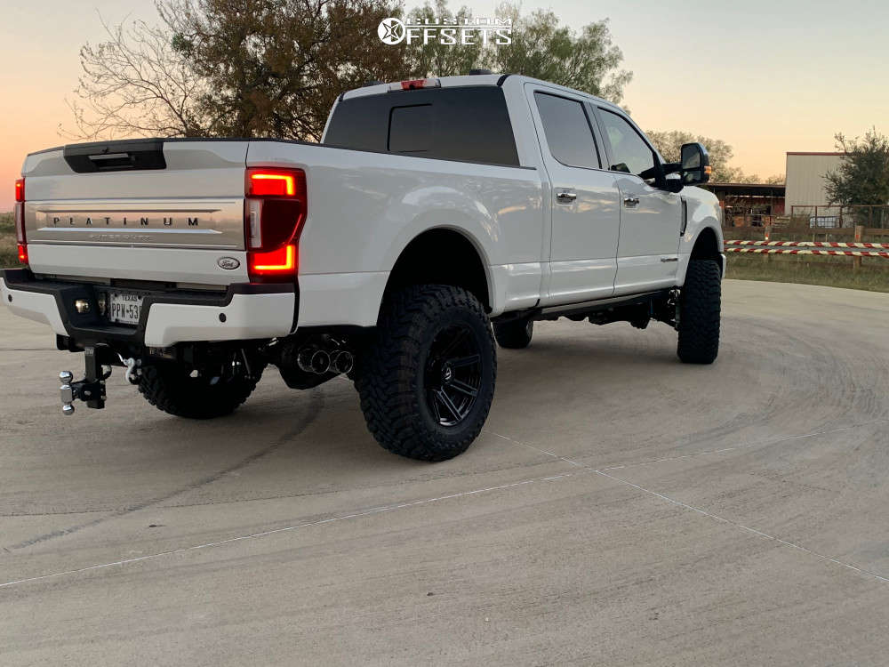 2021 Ford F-250 Super Duty with 20x10 -18 Fuel Rogue and 37/12.5R20 ...