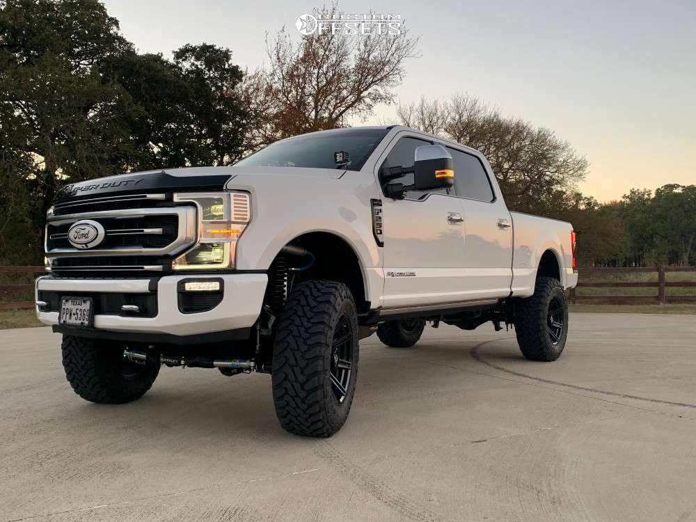2021 Ford F-250 Super Duty with 20x10 -18 Fuel Rogue and 37/12.5R20 ...