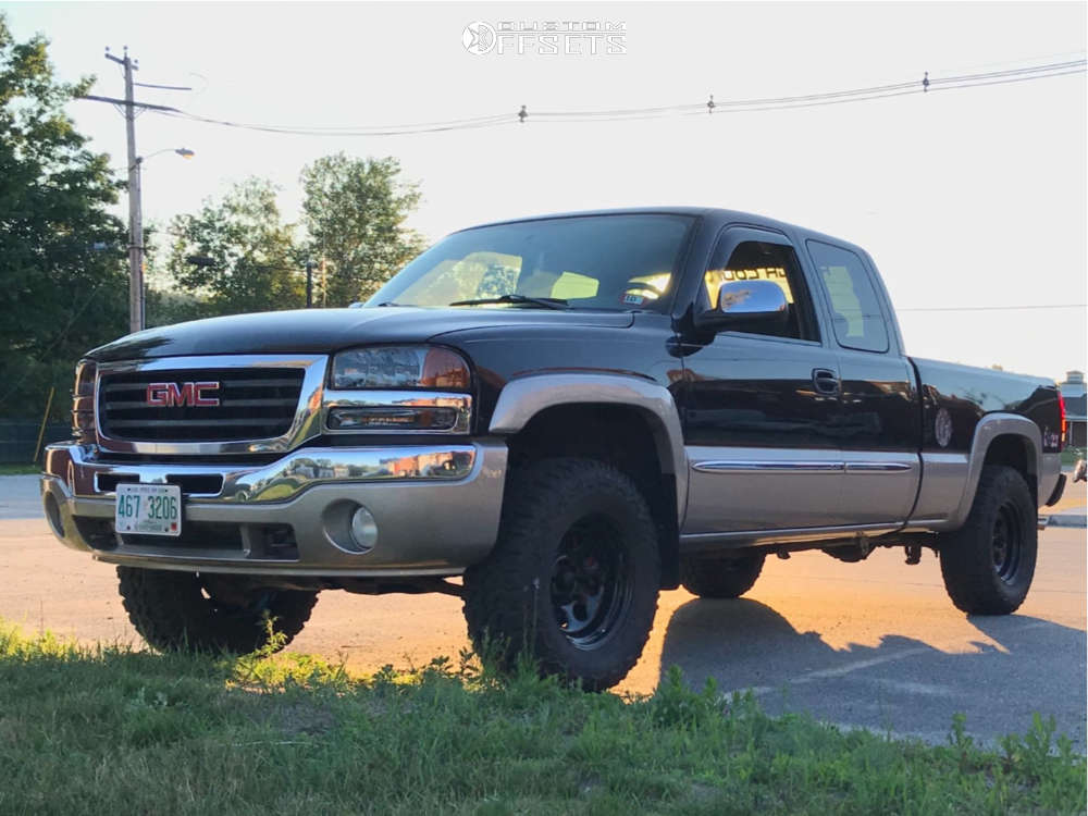 2005 GMC Sierra 1500 with 17x8 -12 Vision Soft 8 and 285/70R17 ...