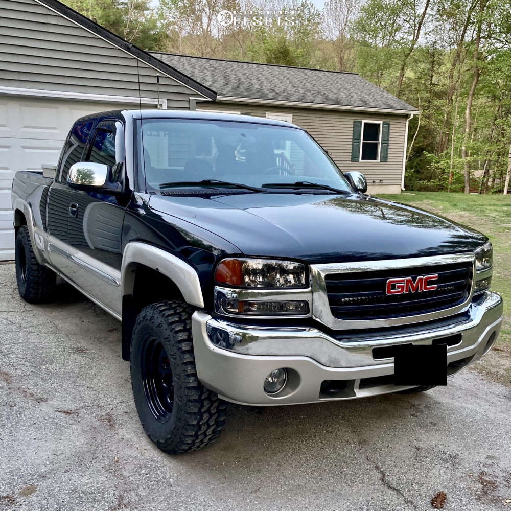2005 GMC Sierra 1500 with 17x8 -12 Vision Soft 8 and 285/70R17 ...