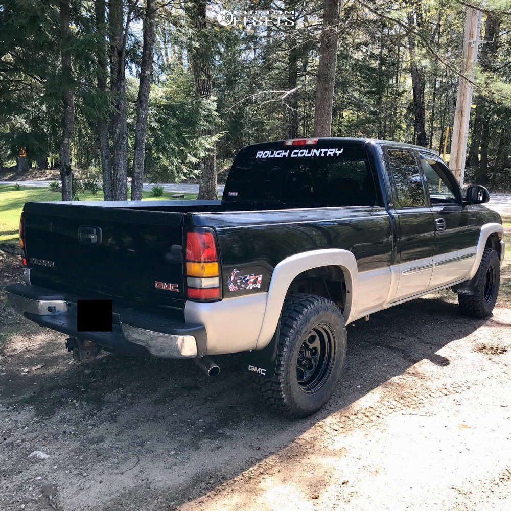 2005 GMC Sierra 1500 with 17x8 -12 Vision Soft 8 and 285/70R17 ...