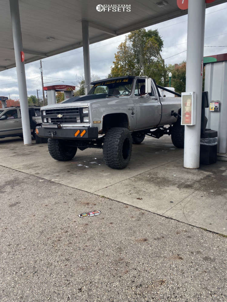 1986 Chevrolet K20 with 20x14 -76 Fuel 531 and 39/15.5R20 Mickey Thompson Baja Boss MT and ...