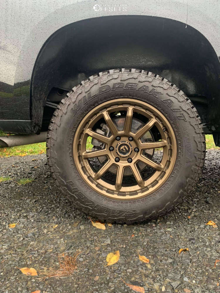 2021 Chevrolet Silverado 1500 with 20x9 20 Fuel Torque and 35/12.5R20 ...