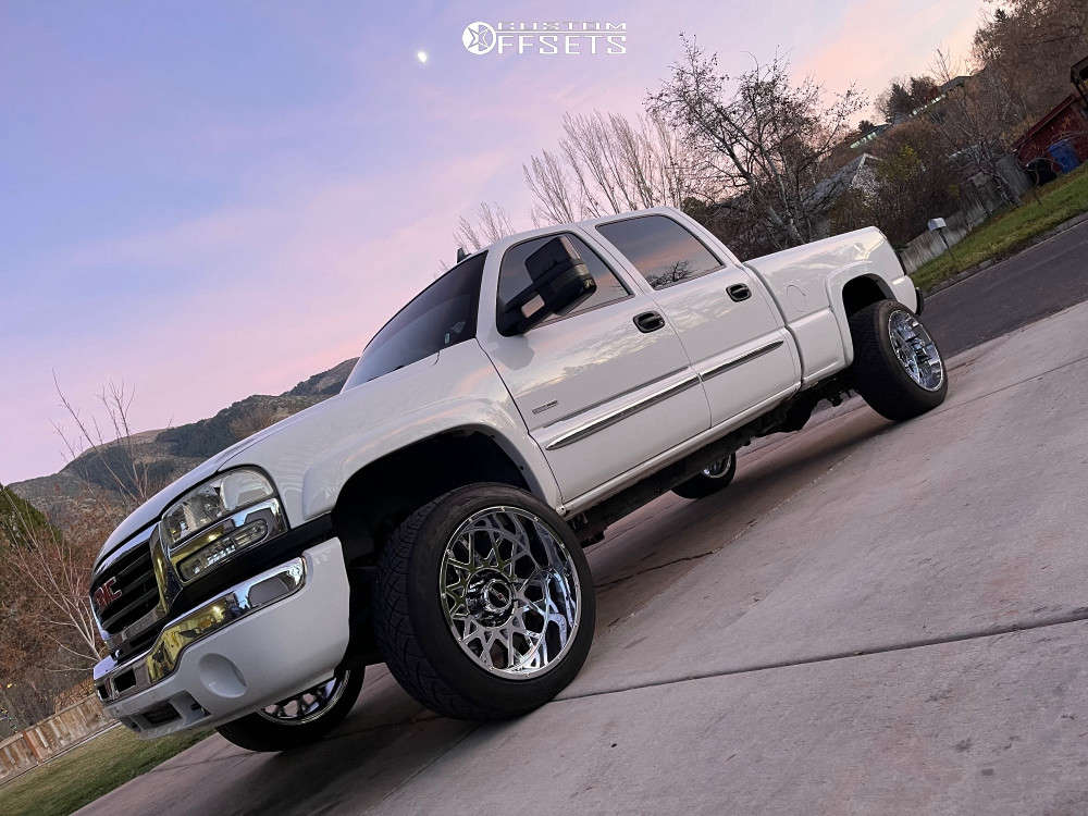 2007 GMC Sierra 2500 HD Classic with 22x12 -51 Vision Rocker and 33/12 ...