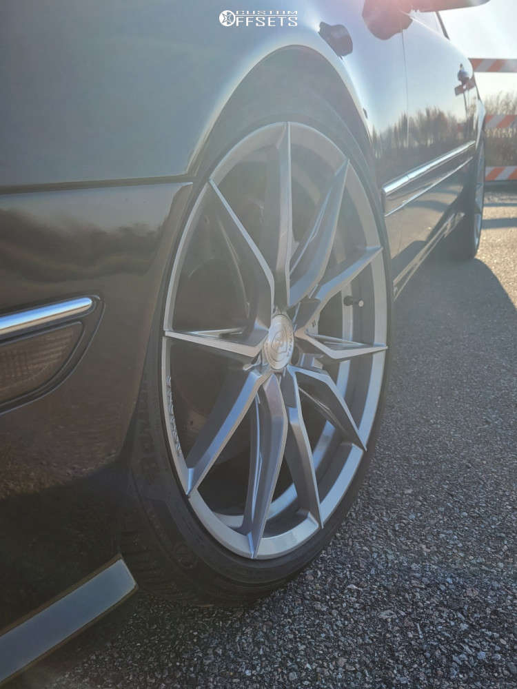 2003 Mercedes-Benz CL55 AMG Wheel Offset Nearly Flush Stock | 1964713 ...