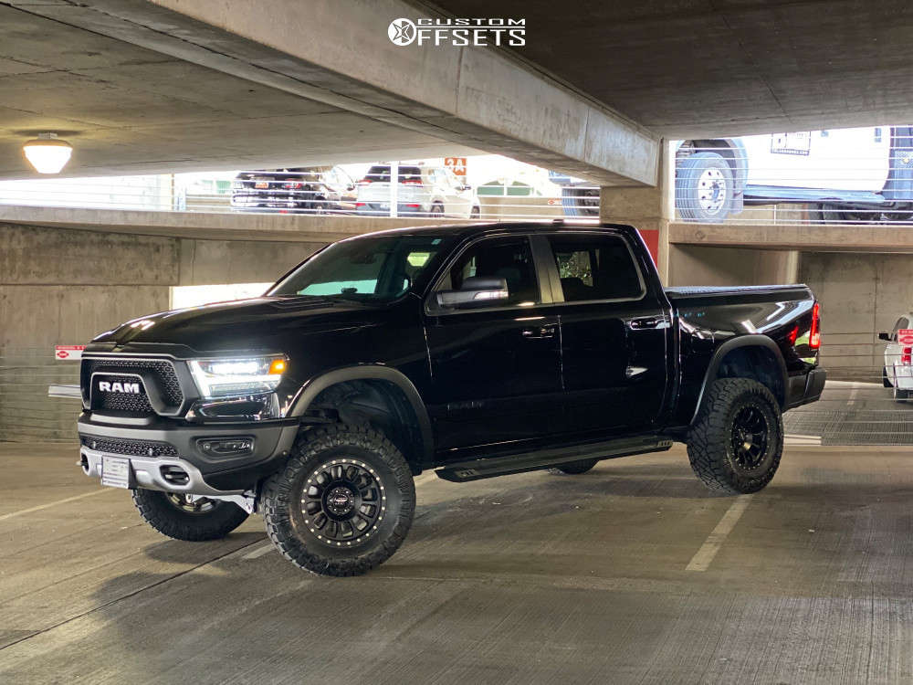 2019 Ram 1500 with 18x9 0 Pro Comp Series 34 and 35/12.5R18 Nitto Ridge ...