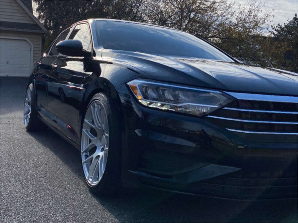 2020 Volkswagen Jetta with 19x9.5 45 Alufelgen SF71 and 275/30R19 Cosmo ...
