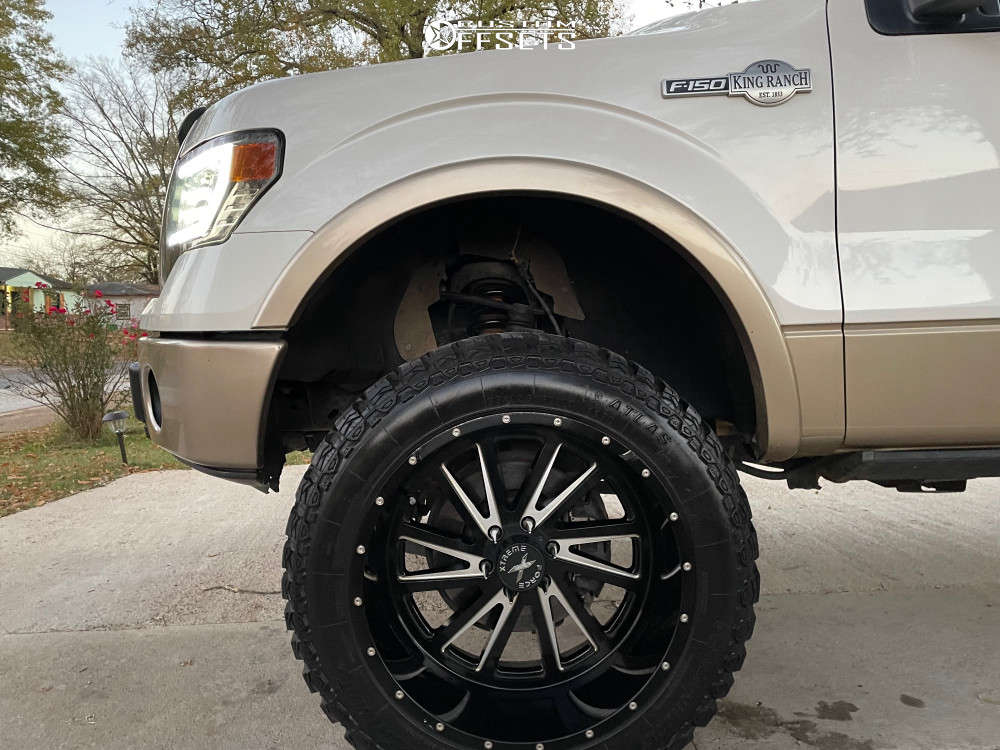 2012 Ford F-150 with 22x12 -44 Xtreme Force Xf3 and 35/12.5R22 Atlas ...