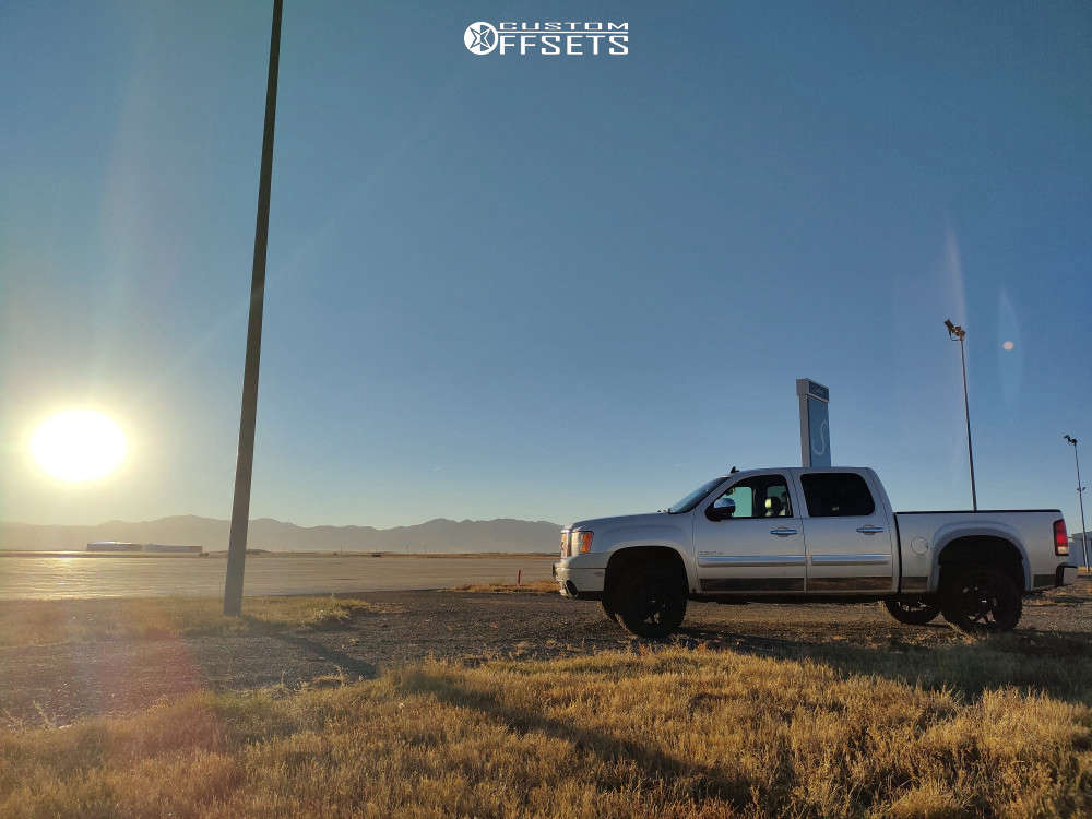 2011 GMC Sierra 1500 with 20x9 12 Vision Sliver 360 and 31/10.5R20 ...