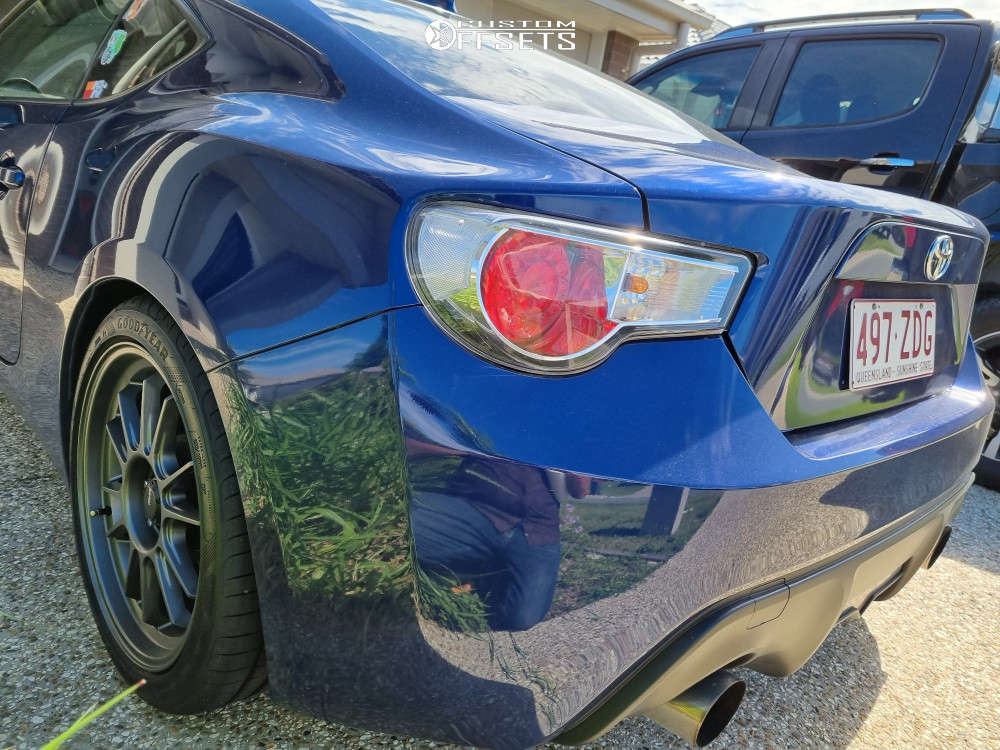 2014 Toyota Gt 86 with 18x8.5 38 Konig Hypergram and 235/40R18 Goodyear ...