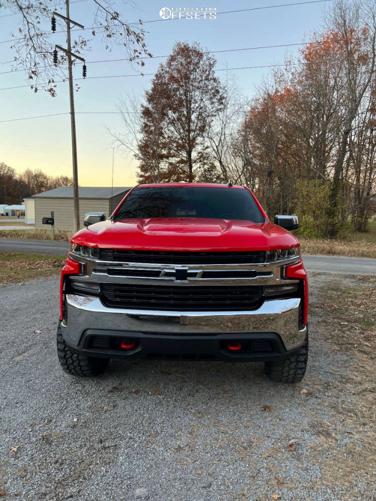 2020 Chevrolet Silverado 1500 with 20x10 -25 TIS 544BM and 33/12.5R20 ...
