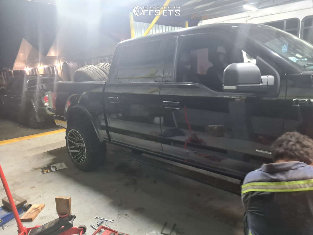2015 Ford F-150 with 22x12 -44 TIS 554BM and 35/12.5R22 Gladiator Xcomp ...