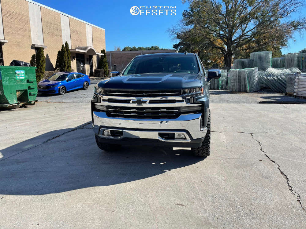 2019 Chevrolet Silverado 1500 with 22x9 28 OEM Wheels Snowflakes and 35 ...