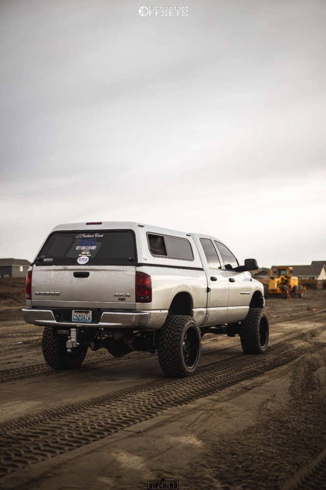 2003 Dodge Ram 3500 with 22x12 -44 Black Rhino Predator and 35/12.5R22 ...