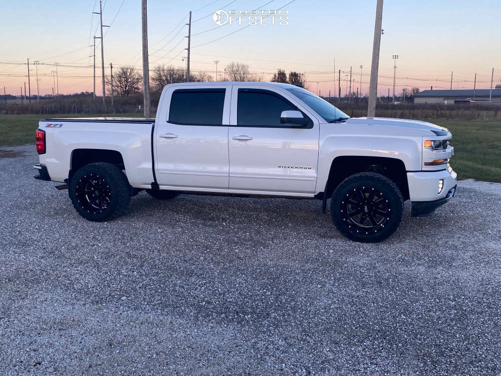 2016 Chevrolet Silverado 1500 with 20x12 -44 Moto Metal Mo962 and 33/12 ...