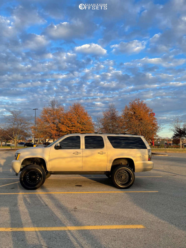 2007 Chevrolet Suburban 1500 with 22x12 -51 ARKON OFF-ROAD Crown Series ...