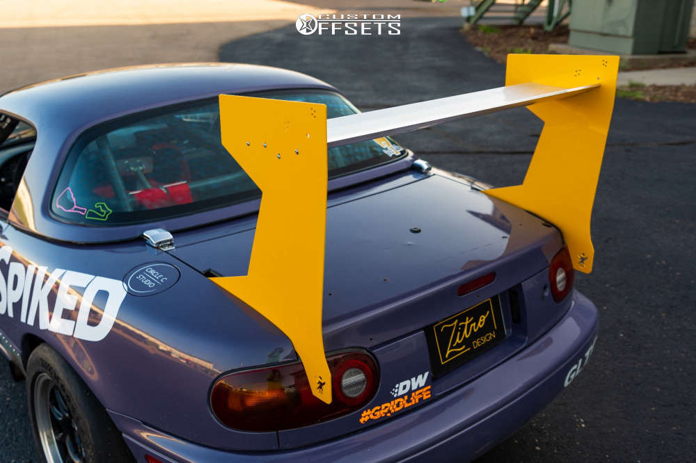 1995 Mazda Miata with 15x8 25 Konig Countergram and 205/50R15 Hoosier SM7.5 and Coilovers ...