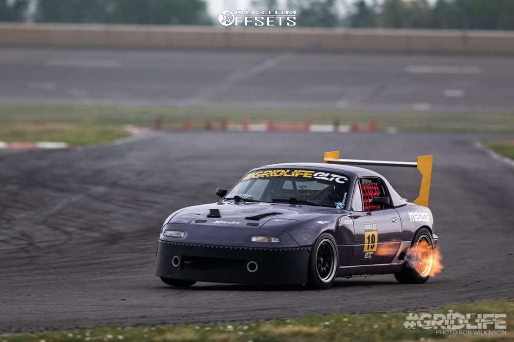 1995 Mazda Miata with 15x8 25 Konig Countergram and 205/50R15 Hoosier ...