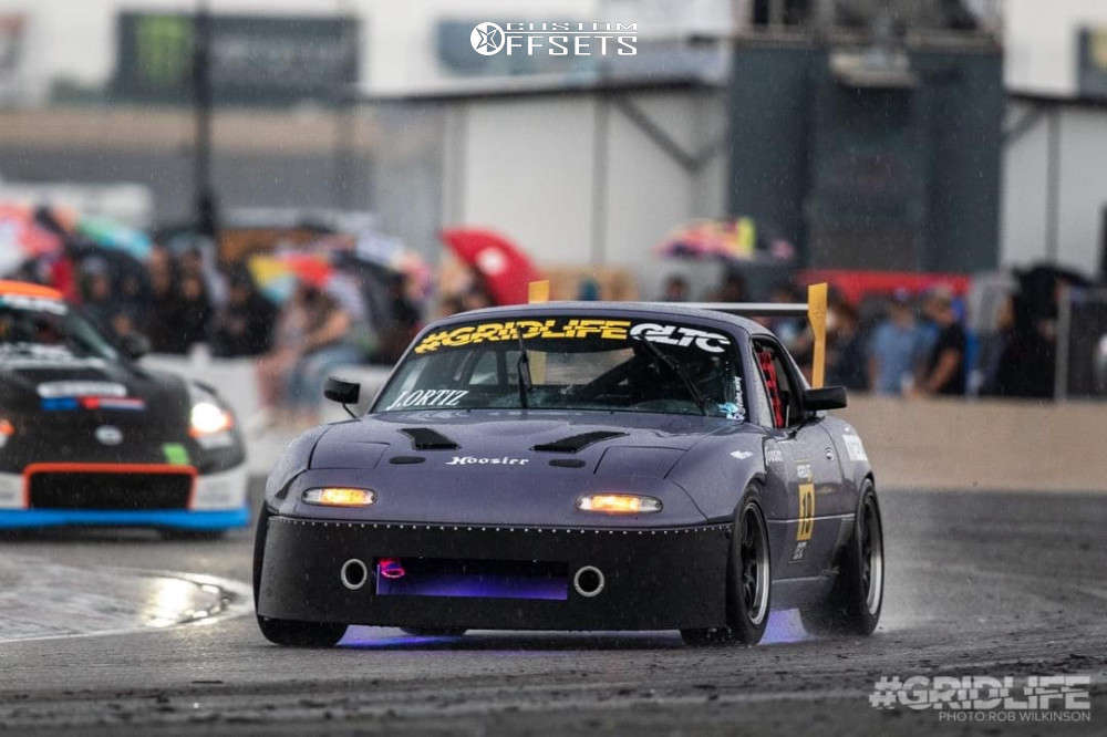 1995 Mazda Miata with 15x8 25 Konig Countergram and 205/50R15 Hoosier ...