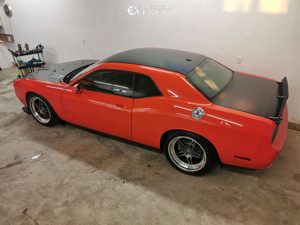 2009 Dodge Challenger with 20x9.5 21 CCW HYBRID 505 and 275/45R20 ...