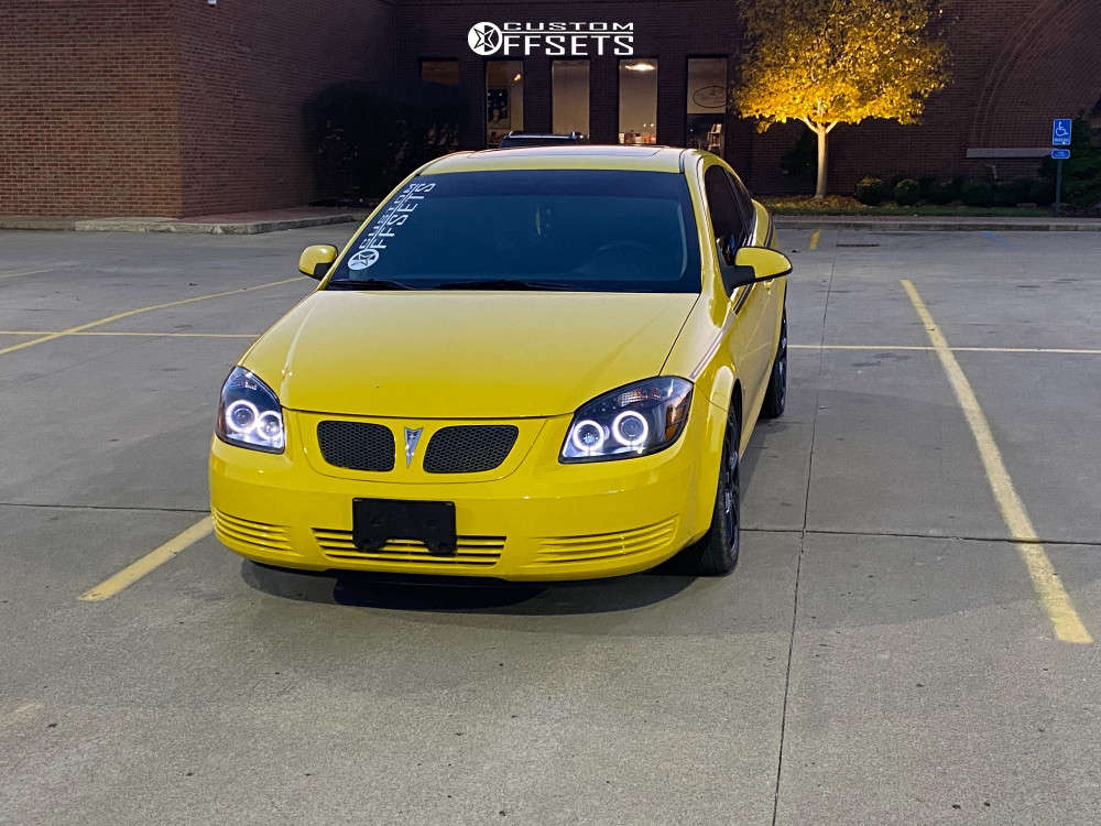 2008 Pontiac G5 Wheel Offset Flush Stock | 1989969 | Custom Offsets