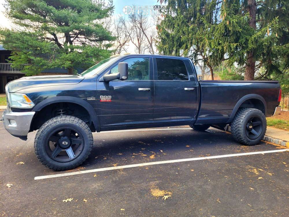 2010 Dodge Ram 2500 with 22x11.5 -44 Vision Empire and 37/13.5R22 ...