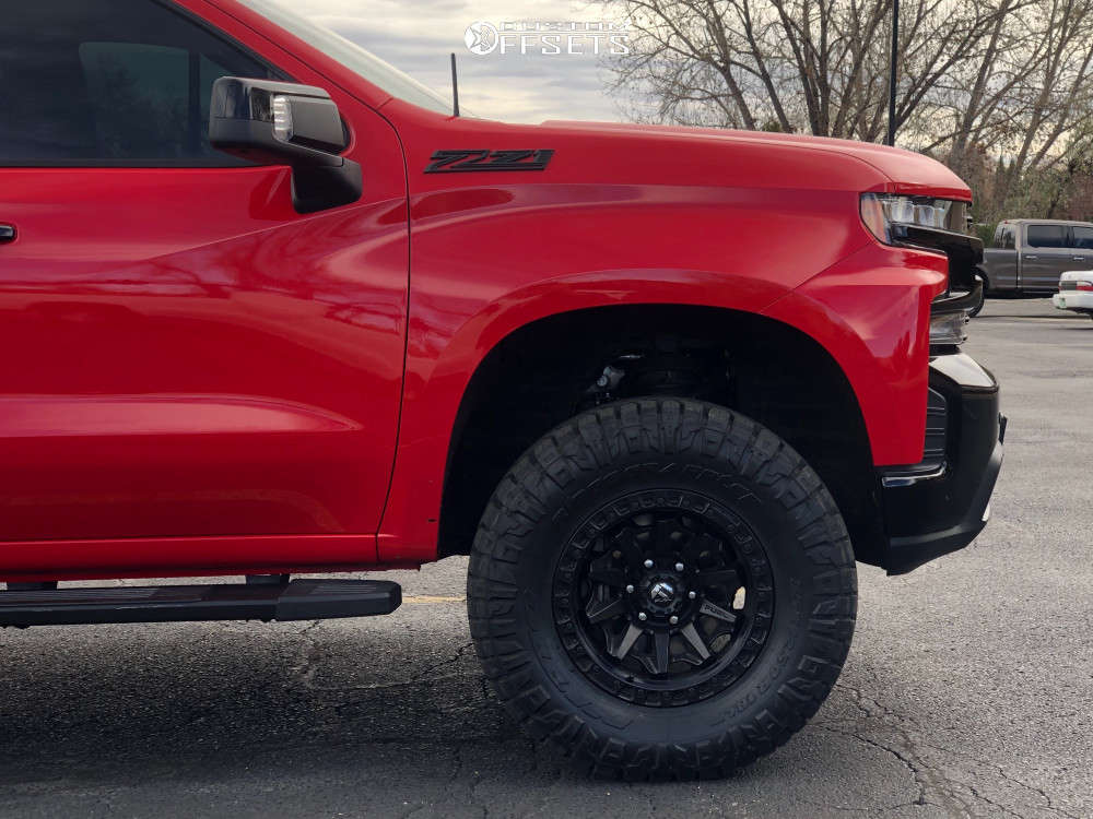 2020 Chevrolet Silverado 1500 with 18x9 -12 Fuel Covert and 35/12.5R18 ...