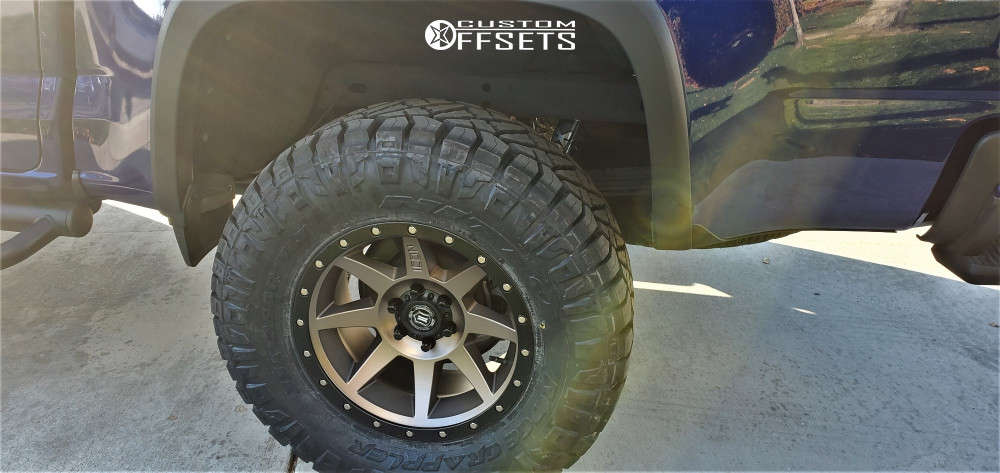 2016 Chevrolet Colorado with 17x8.5 0 Icon Rebound and 33/12.5R17 Nitto ...