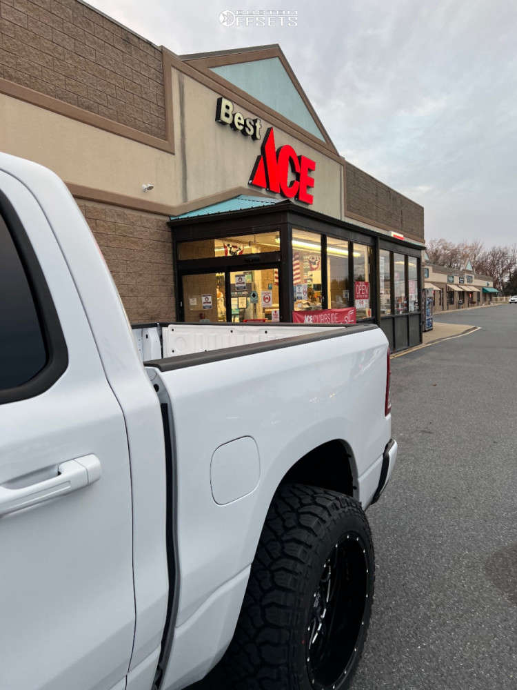 2021 Ram 1500 with 20x12 -51 Hardrock Destroyer and 33/12.5R20 Kenda ...